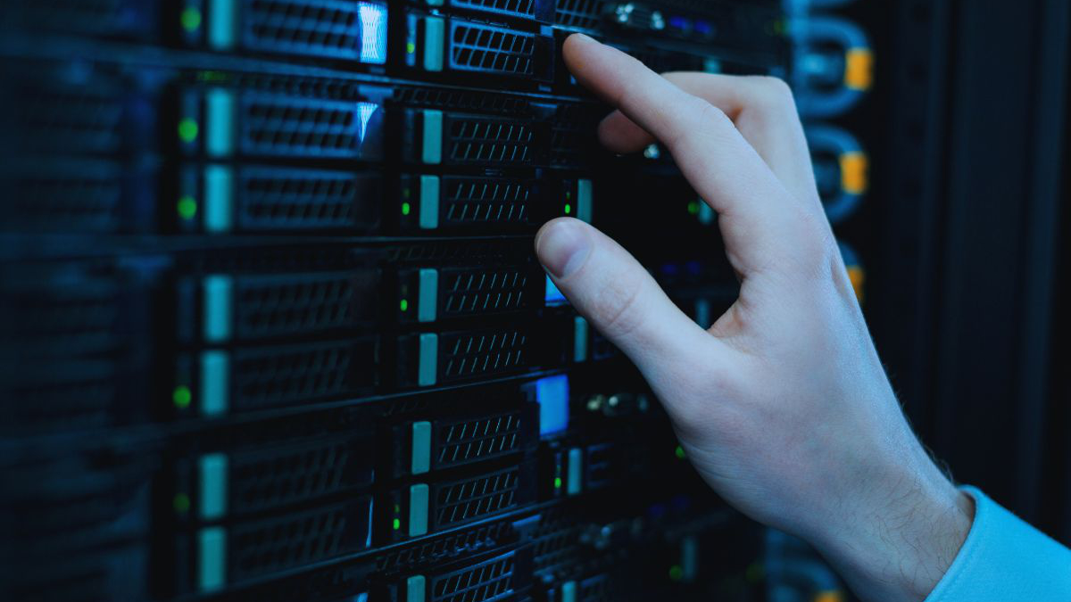 Auvik vs SolarWinds Network Performance Monitor: Which NPM is better ...